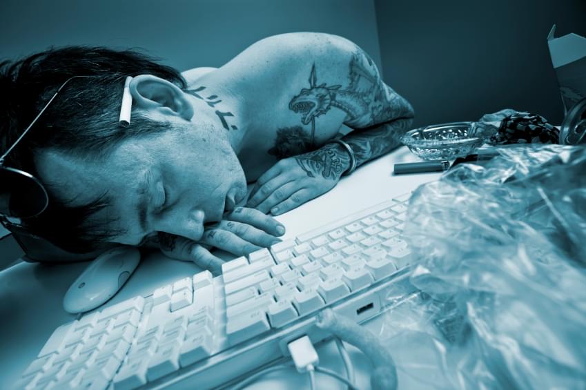 NHS Funds Treatment for Internet Addiction | Ocean Recovery